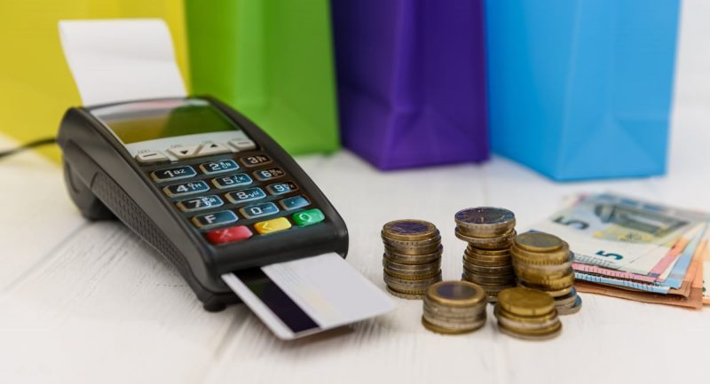 Hoeveel kost een pinautomaat nou écht, met lopende kosten?